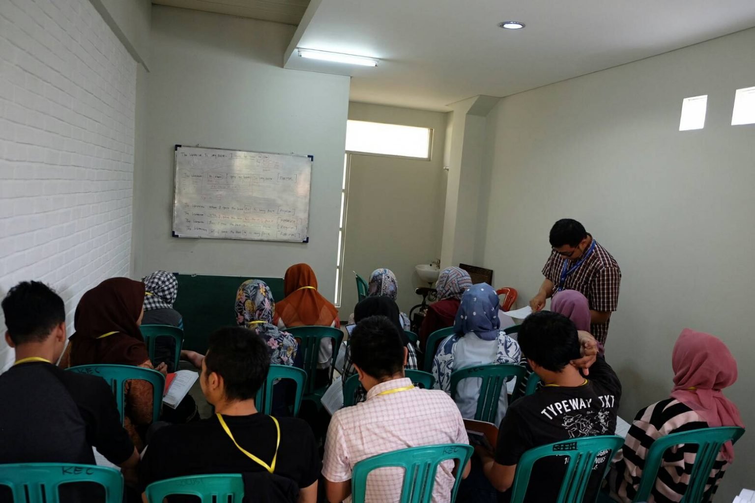 Phrasal Verb Dengan Off Apa Saja Macamnya Kampung Inggris Bandung E PLC phrasal-verb-dengan-off-apa-saja-macamnya-kampung-inggris-bandung-e-plc